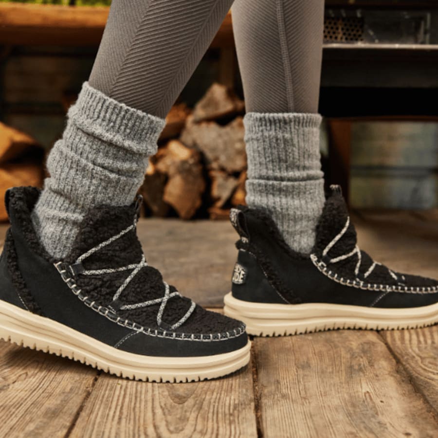 Camden Suede Cozy - HEYDUDE